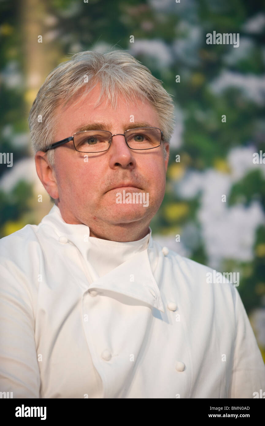 Michelin men hi-res stock photography and images - Alamy