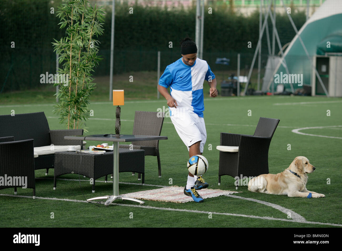 Ronaldinho Brazilian Football Star Training Camp Stock Photo - Alamy