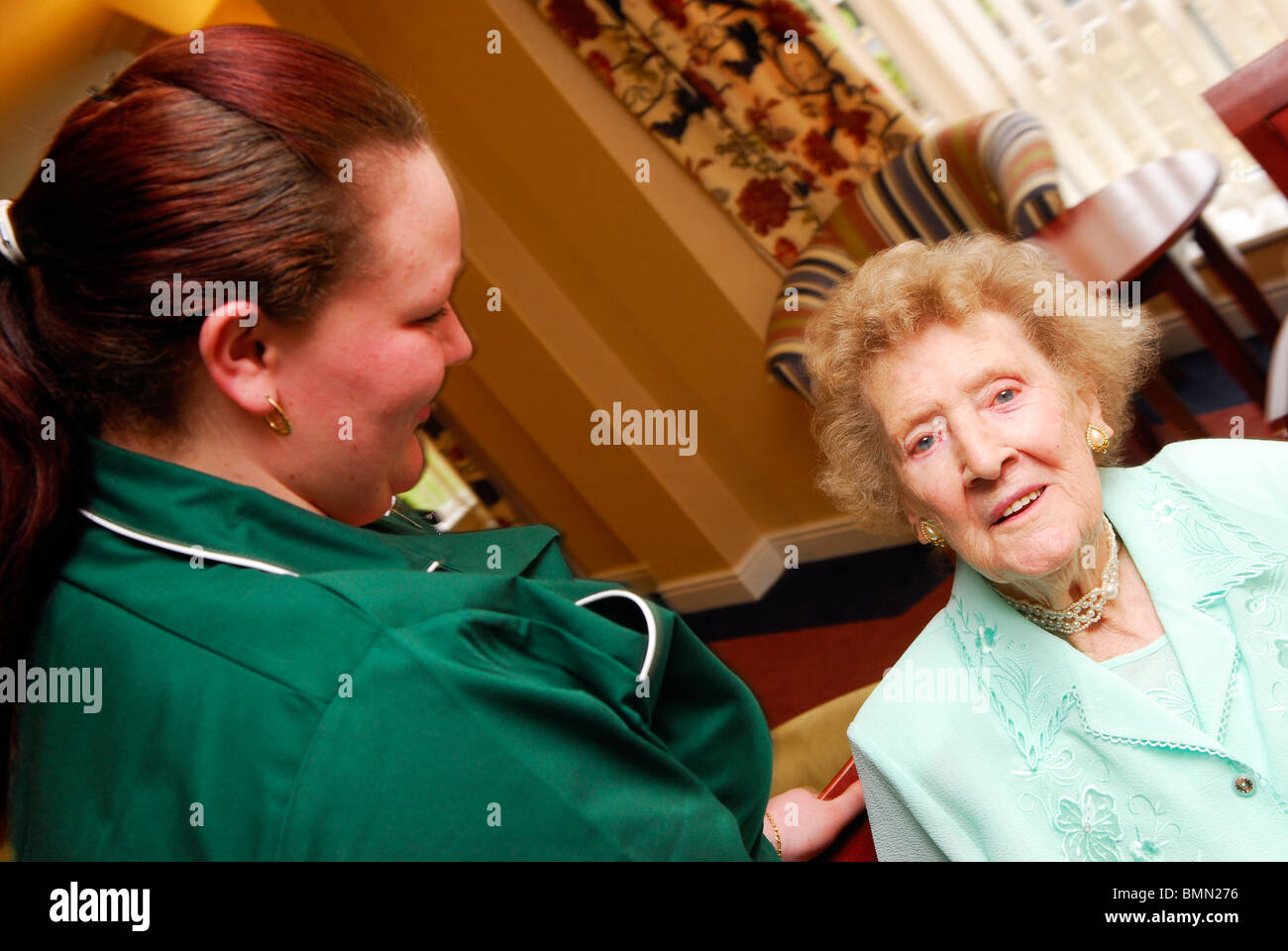 Elderly resident old peoples home hi-res stock photography and images ...