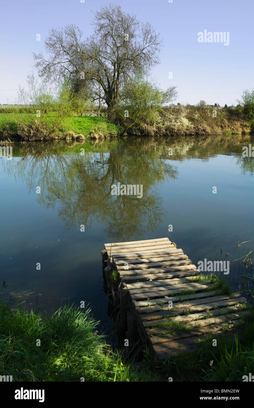 river avon evesham worcestershire england uk Stock Photo - Alamy
