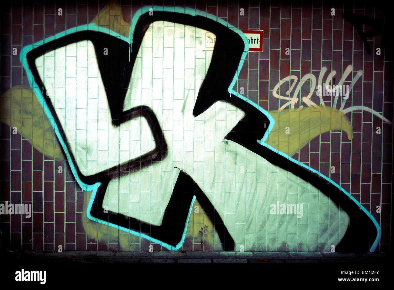 Urban graffit hi-res stock photography and images - Alamy