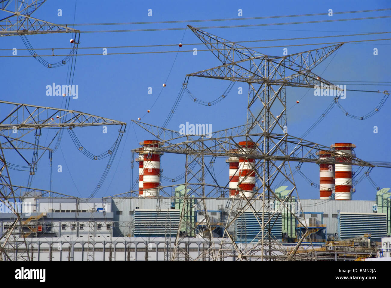 Power lines dubai uae hi-res stock photography and images - Alamy