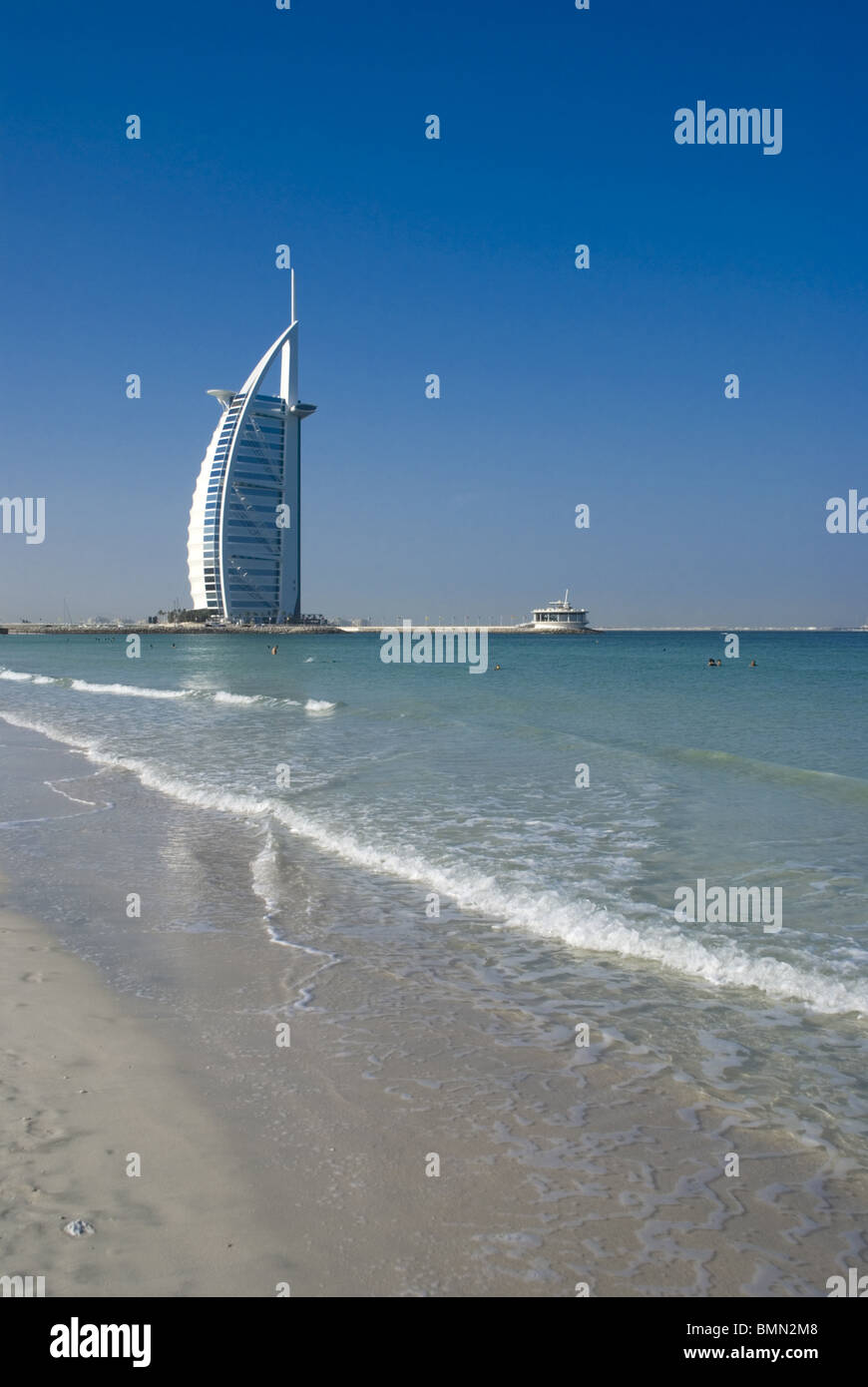 Jumeirah Beach, Burj Al Arab Stock Photo - Alamy