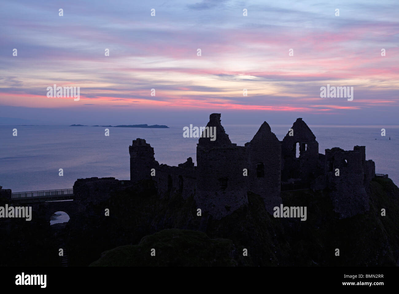 Dunluce castle antrim coast co hi-res stock photography and images - Alamy