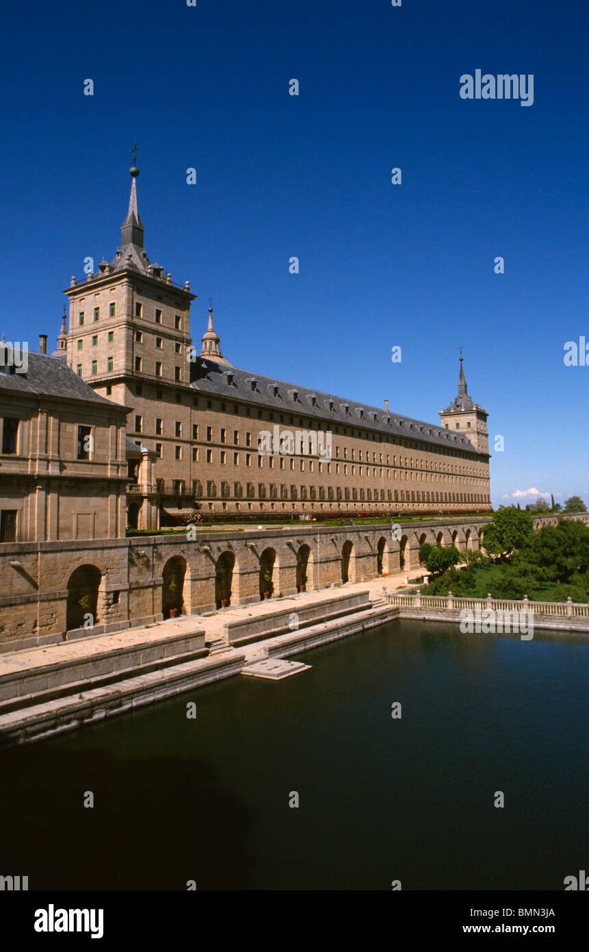 Madrid monastery hi-res stock photography and images - Alamy
