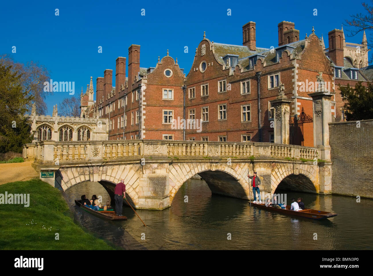 The kitchen bridge cambridge hi-res stock photography and images - Alamy
