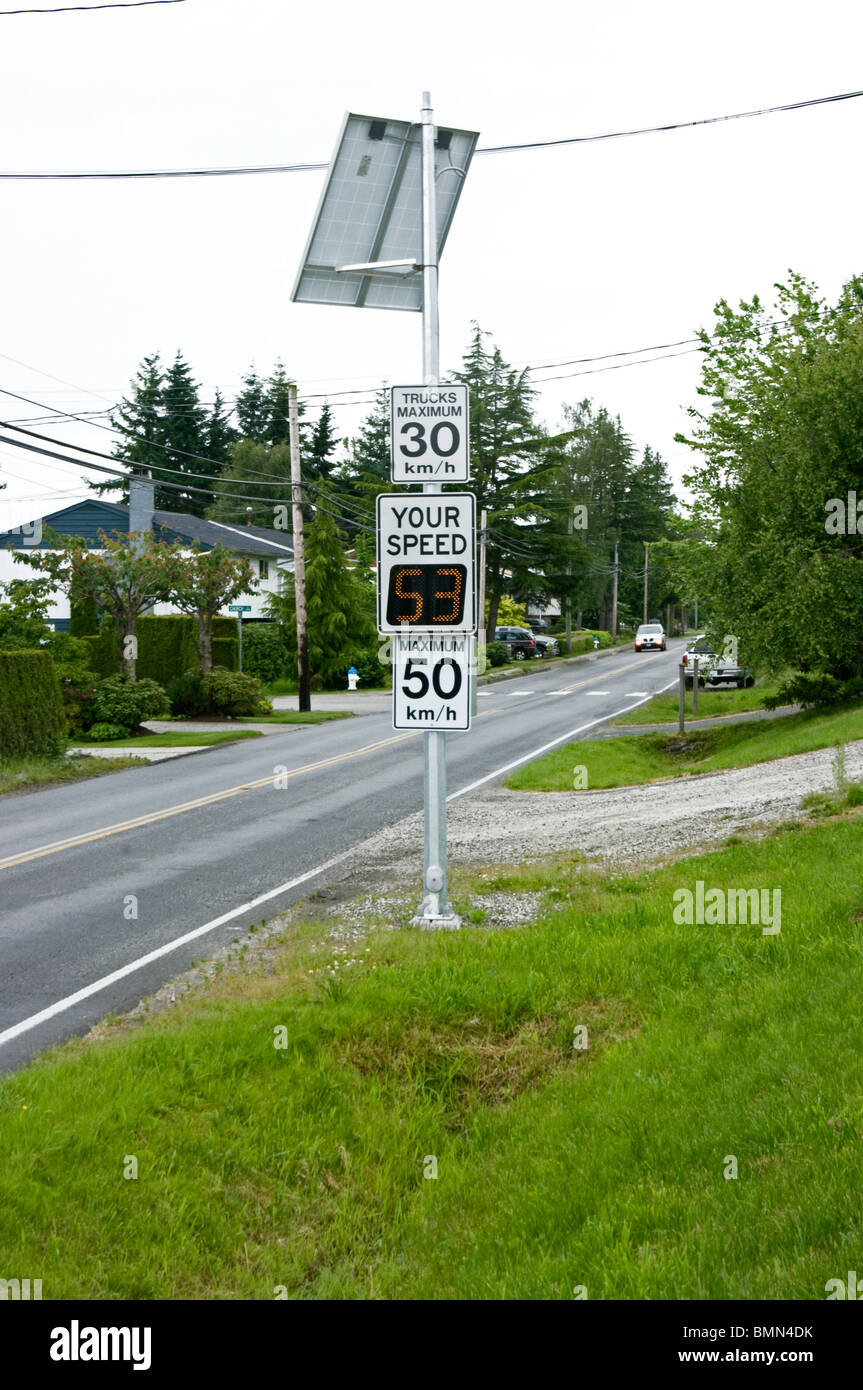 solar powered, speed limit sign , traffic sign Stock Photo - Alamy