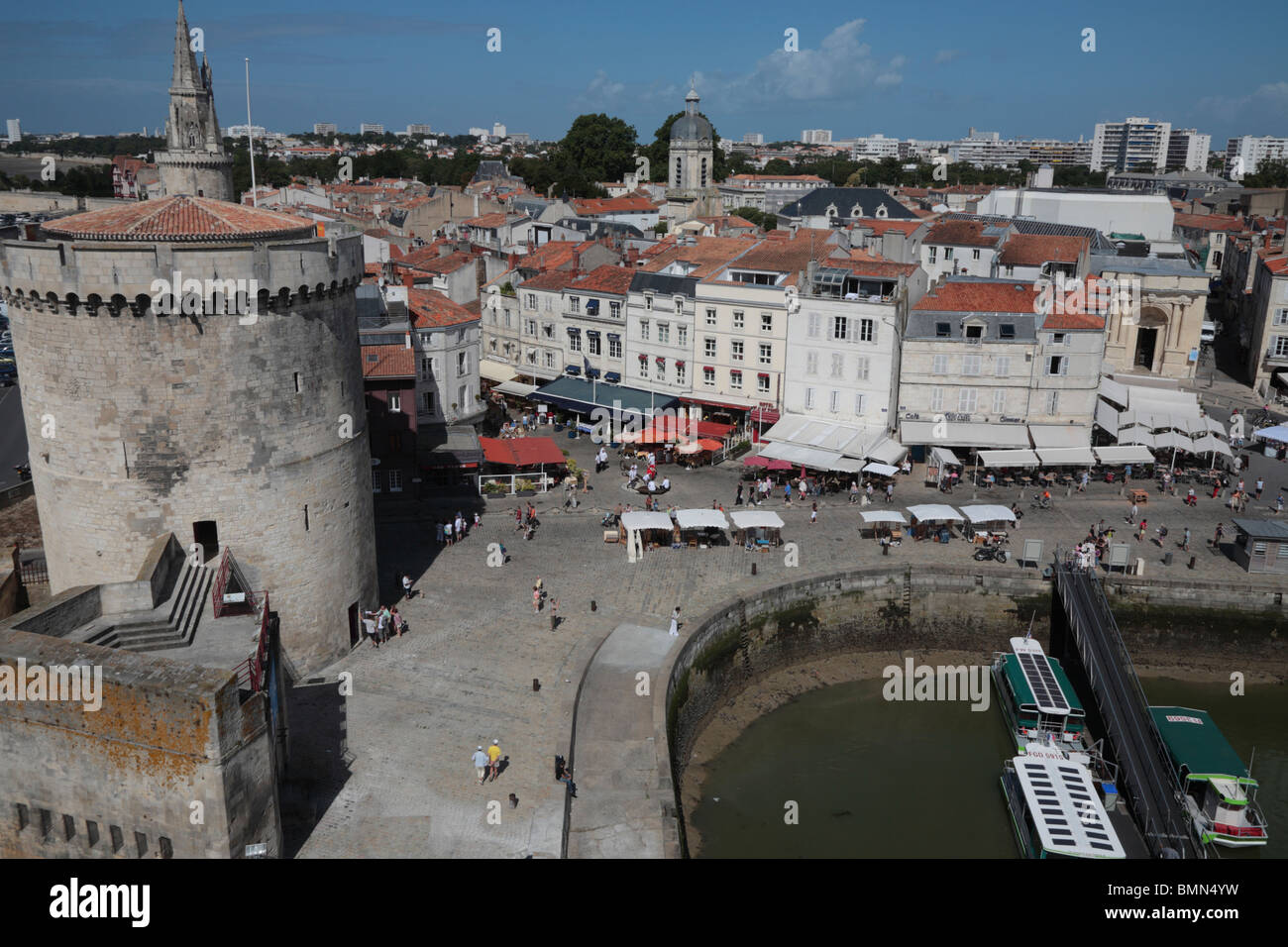 La rochelle water tower hi-res stock photography and images - Alamy