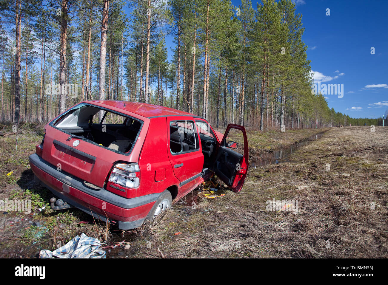 Broken Down Volkswagen High Resolution Stock Photography and Images - Alamy