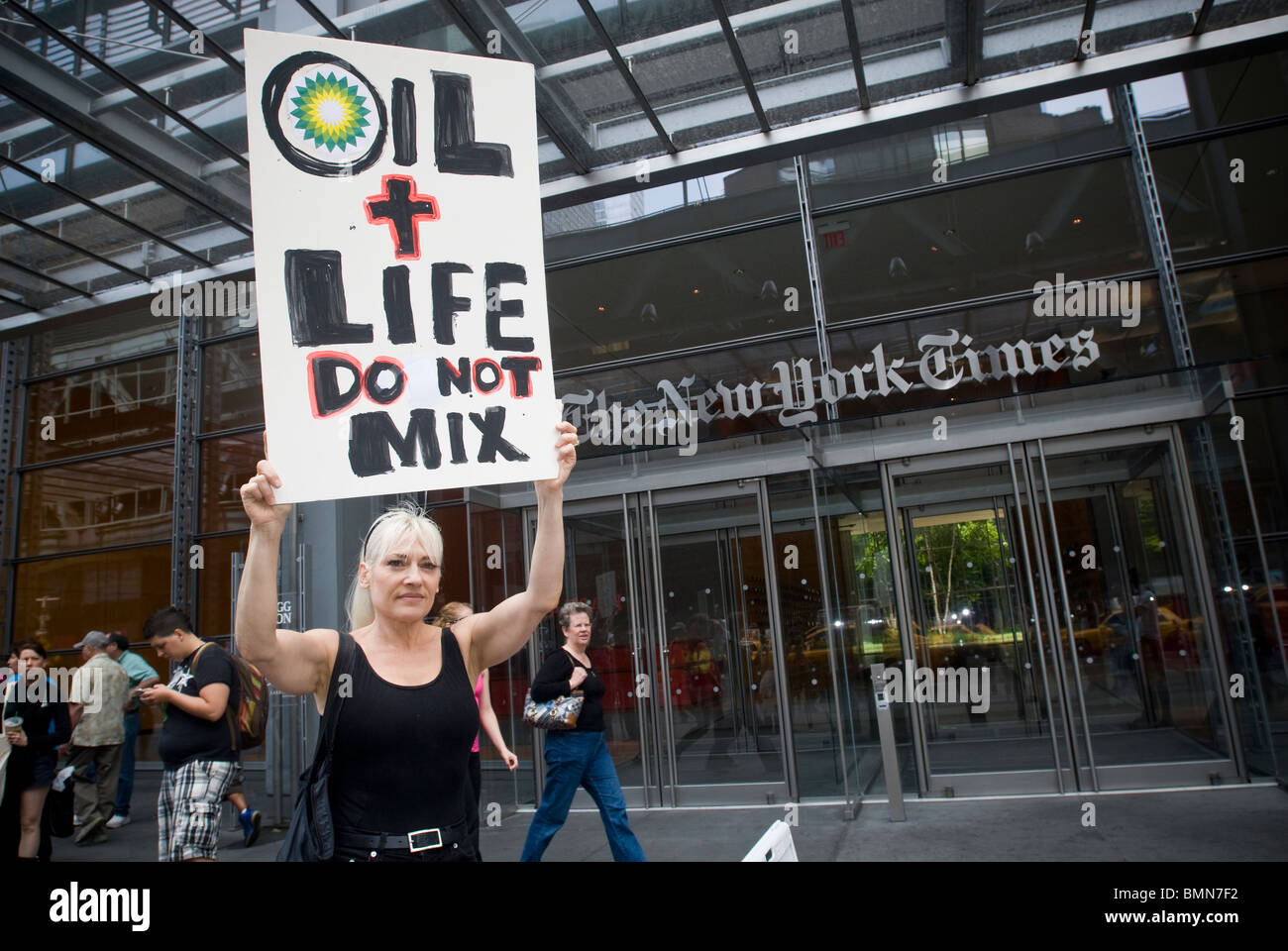Bp deepwater horizon oil spill protest hi-res stock photography and ...