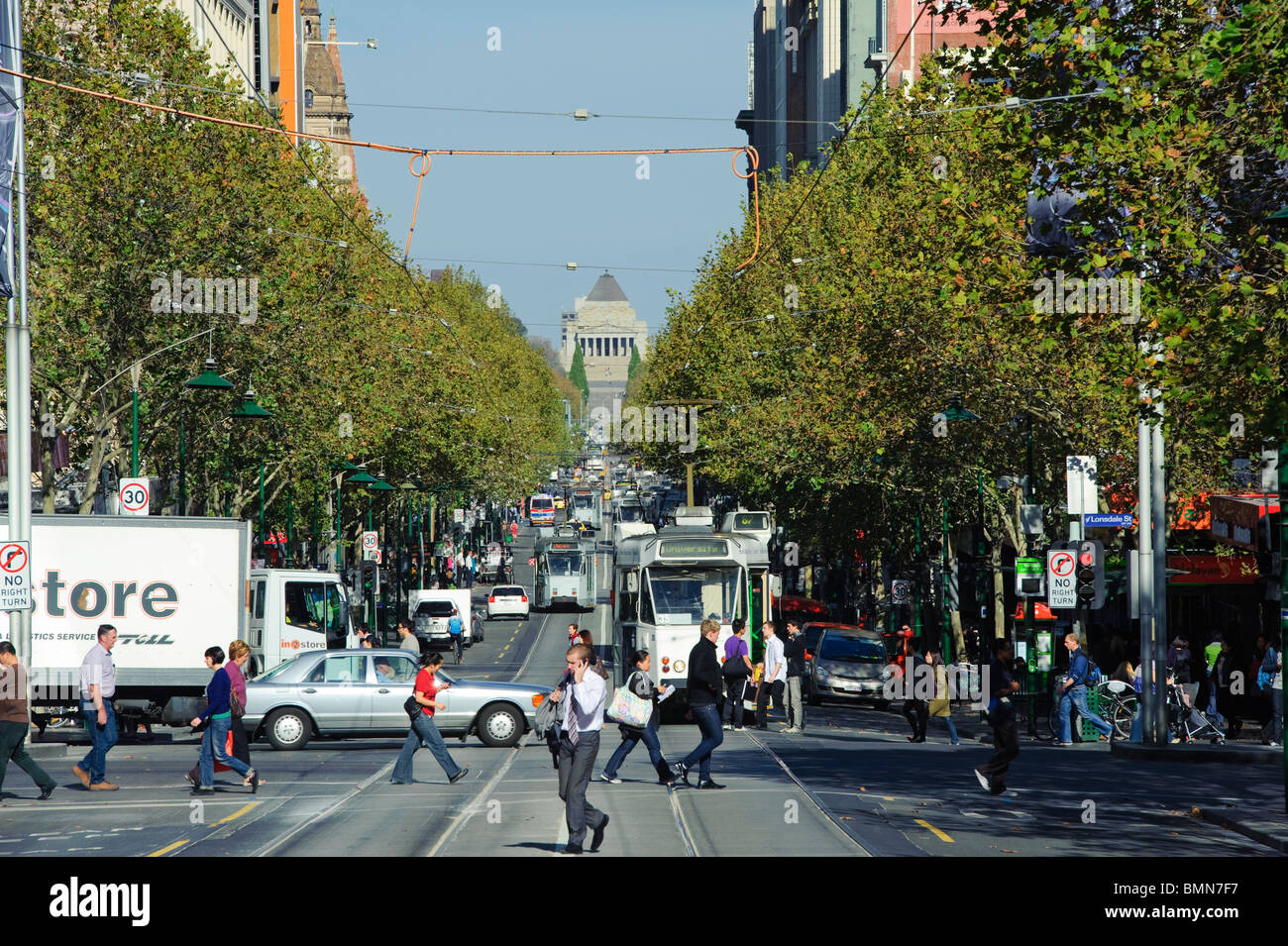 Swanston Street and Shrine of Remembrance Stock Photo - Alamy