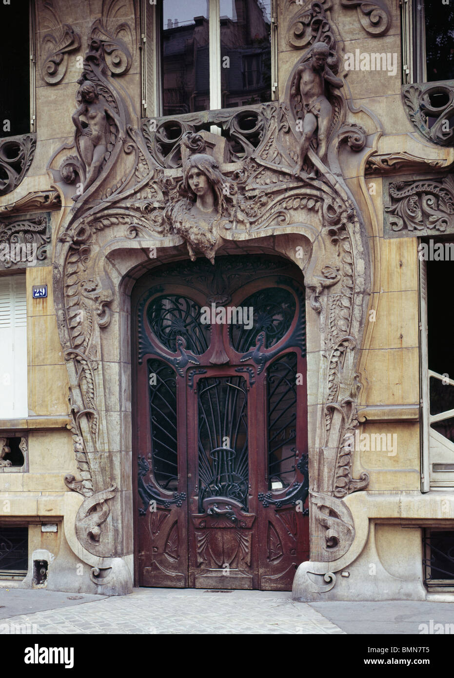 Rapp paris hi-res stock photography and images - Alamy