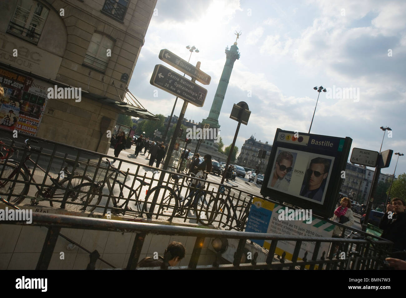 Paris 75011 hi-res stock photography and images - Alamy