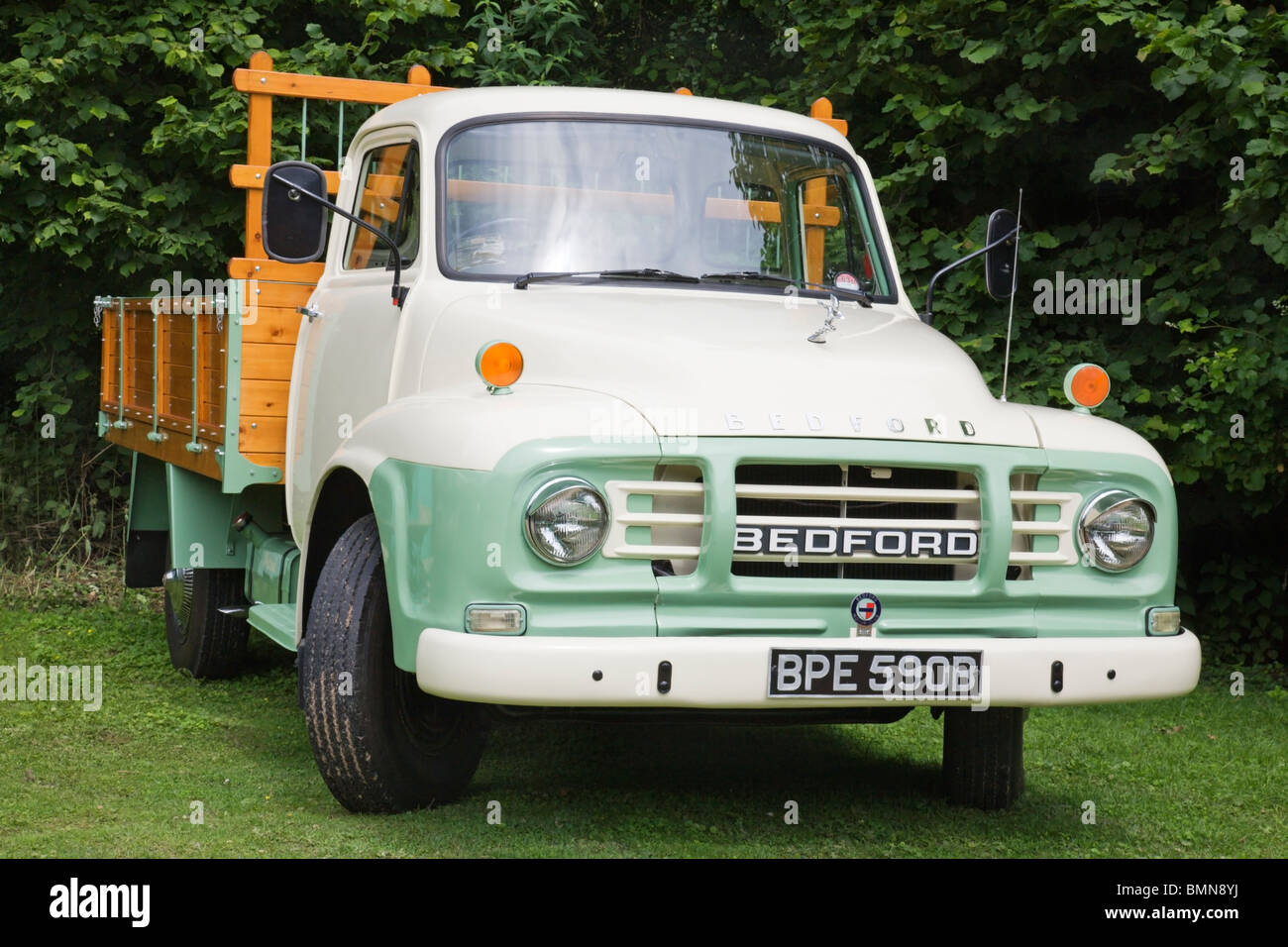 Gypsy truck hi-res stock photography and images - Alamy