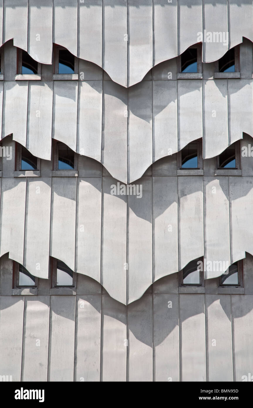 Contact theatre manchester hi-res stock photography and images - Alamy