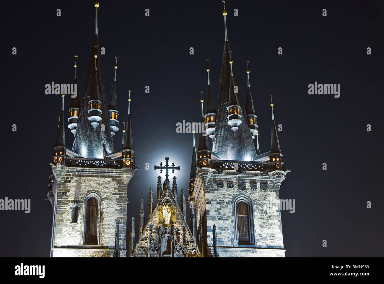 Tyn temple hi-res stock photography and images - Alamy