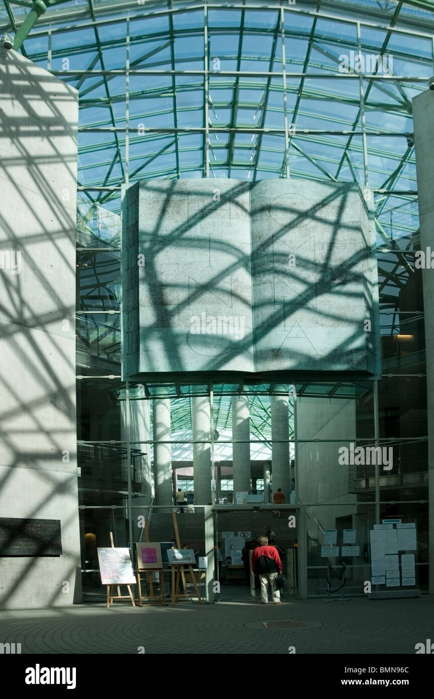 Main inside entrance with the big book, Warsaw University Library ...