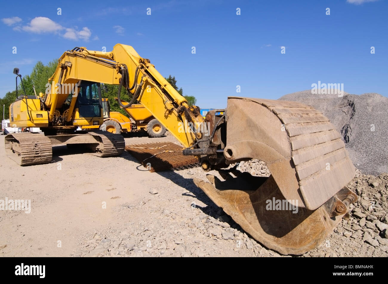 Articulated excavator hi-res stock photography and images - Alamy