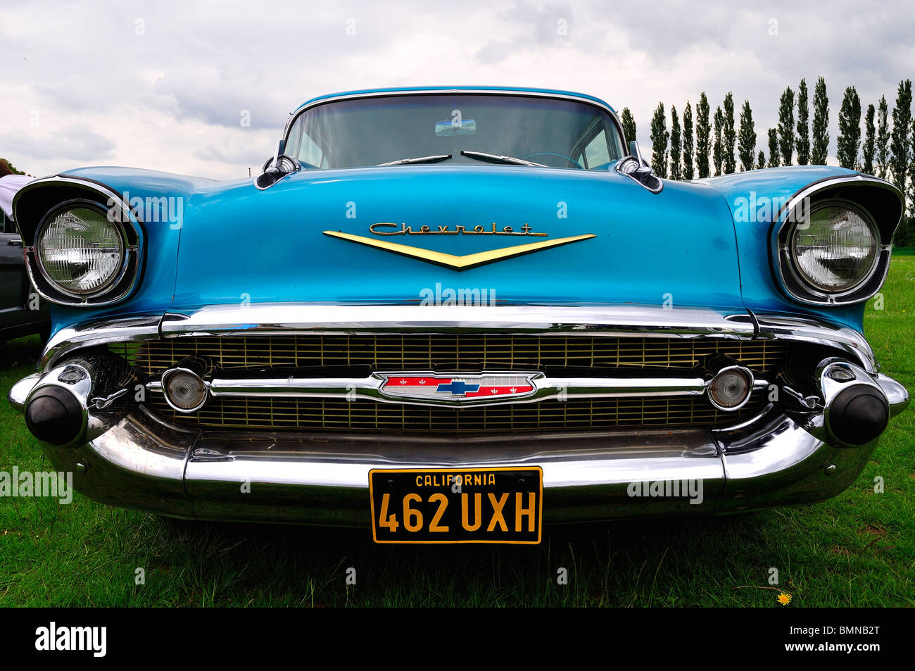Vintage chevrolet grill hi-res stock photography and images - Alamy