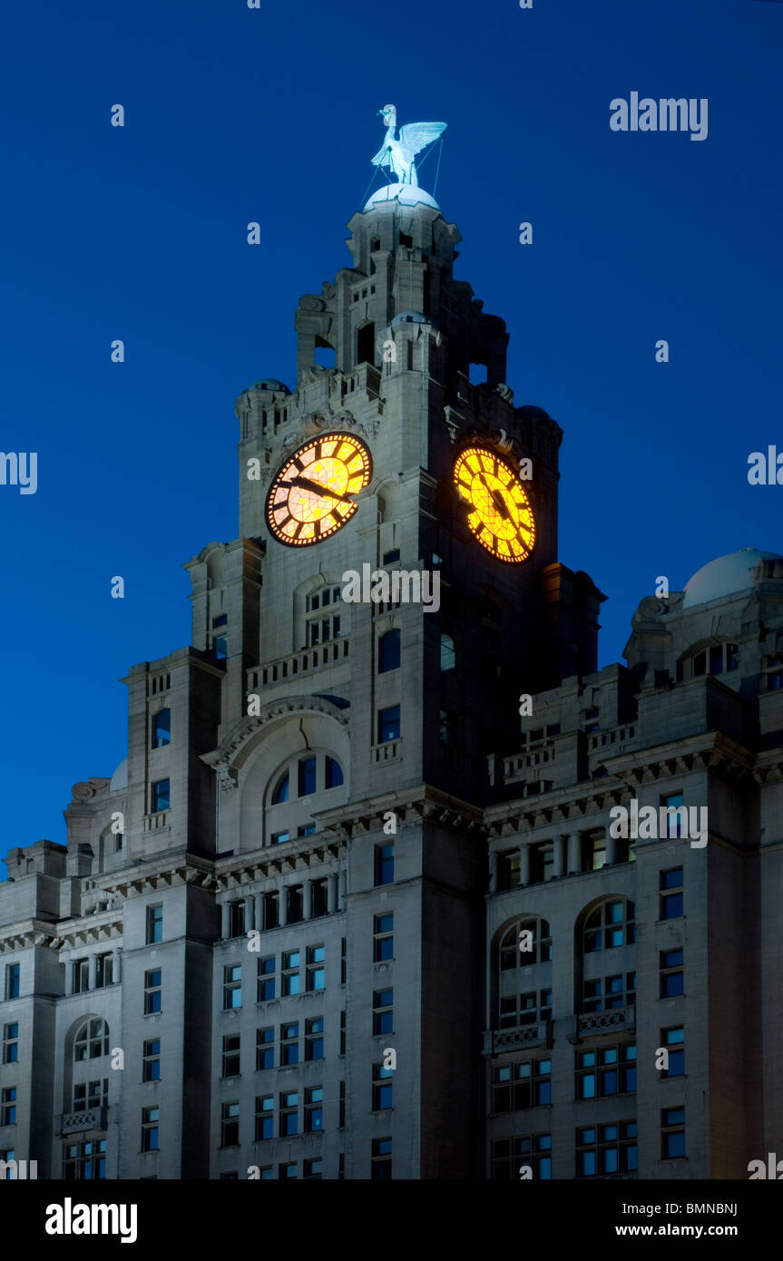 Liver building at night hi-res stock photography and images - Alamy