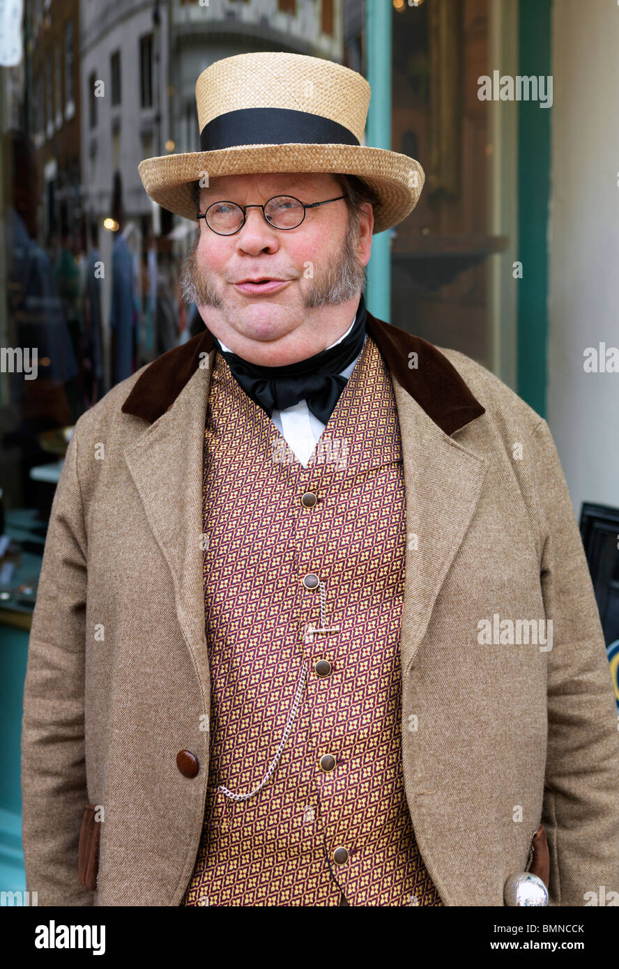 Dickens character hi-res stock photography and images - Alamy