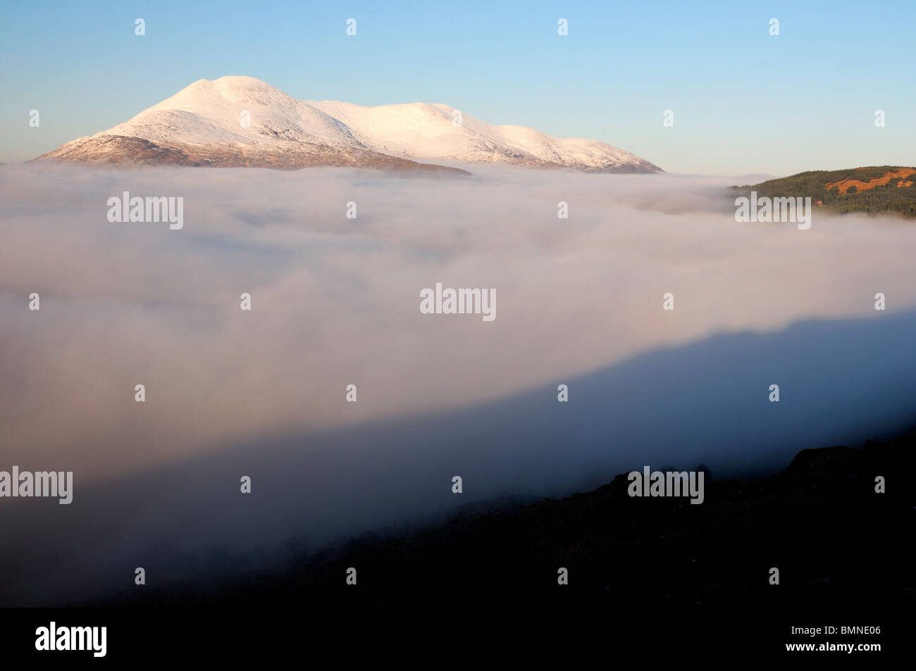 mcgillycuddy reeks killarney kerry ireland snow cover covered mountains ...