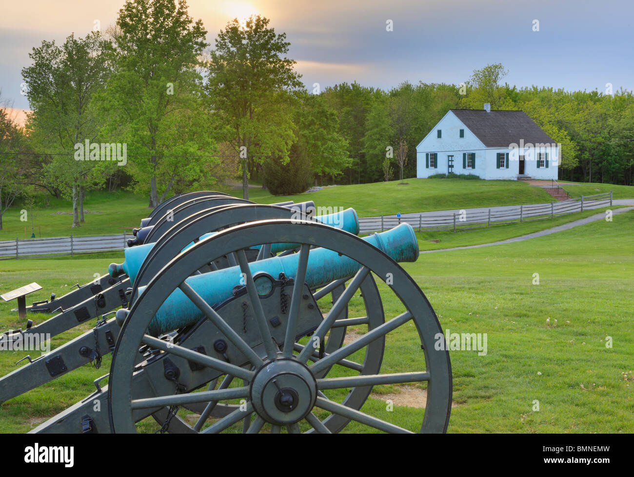 Cannons and Dunker Church, Antietam National Battlefield, Sharpsburg ...