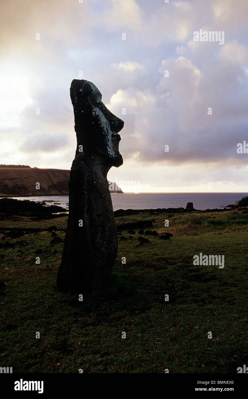 The largest ahu hi-res stock photography and images - Alamy
