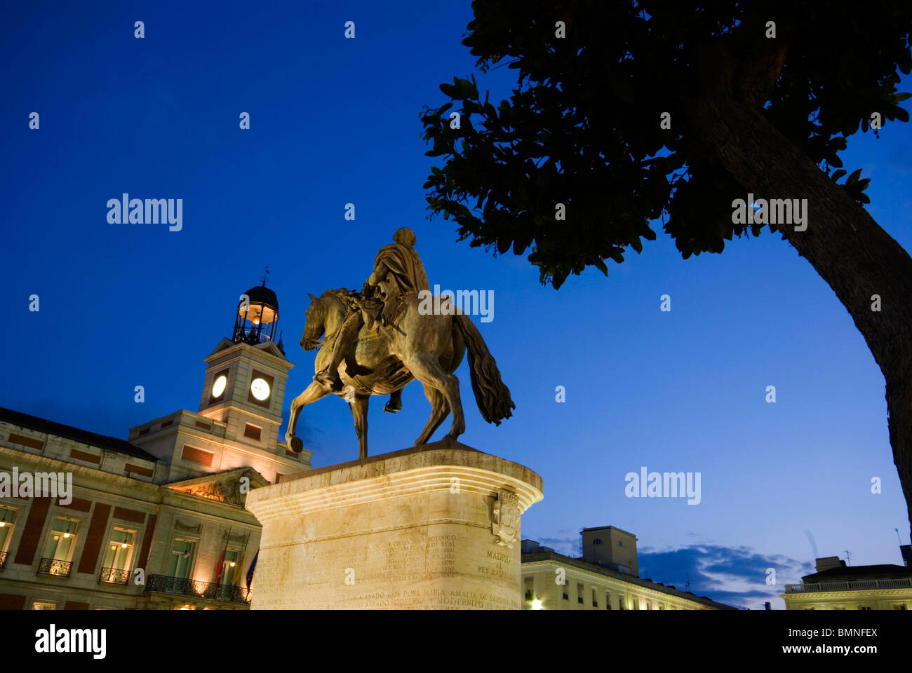 Puerta sol hi-res stock photography and images - Alamy