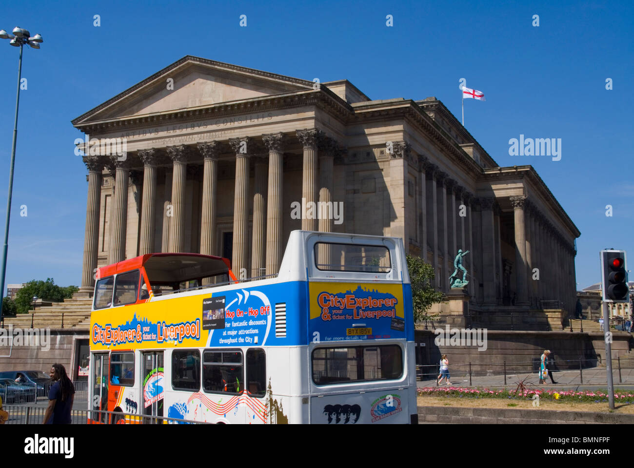 St george's hall liverpool exterior hi-res stock photography and images ...