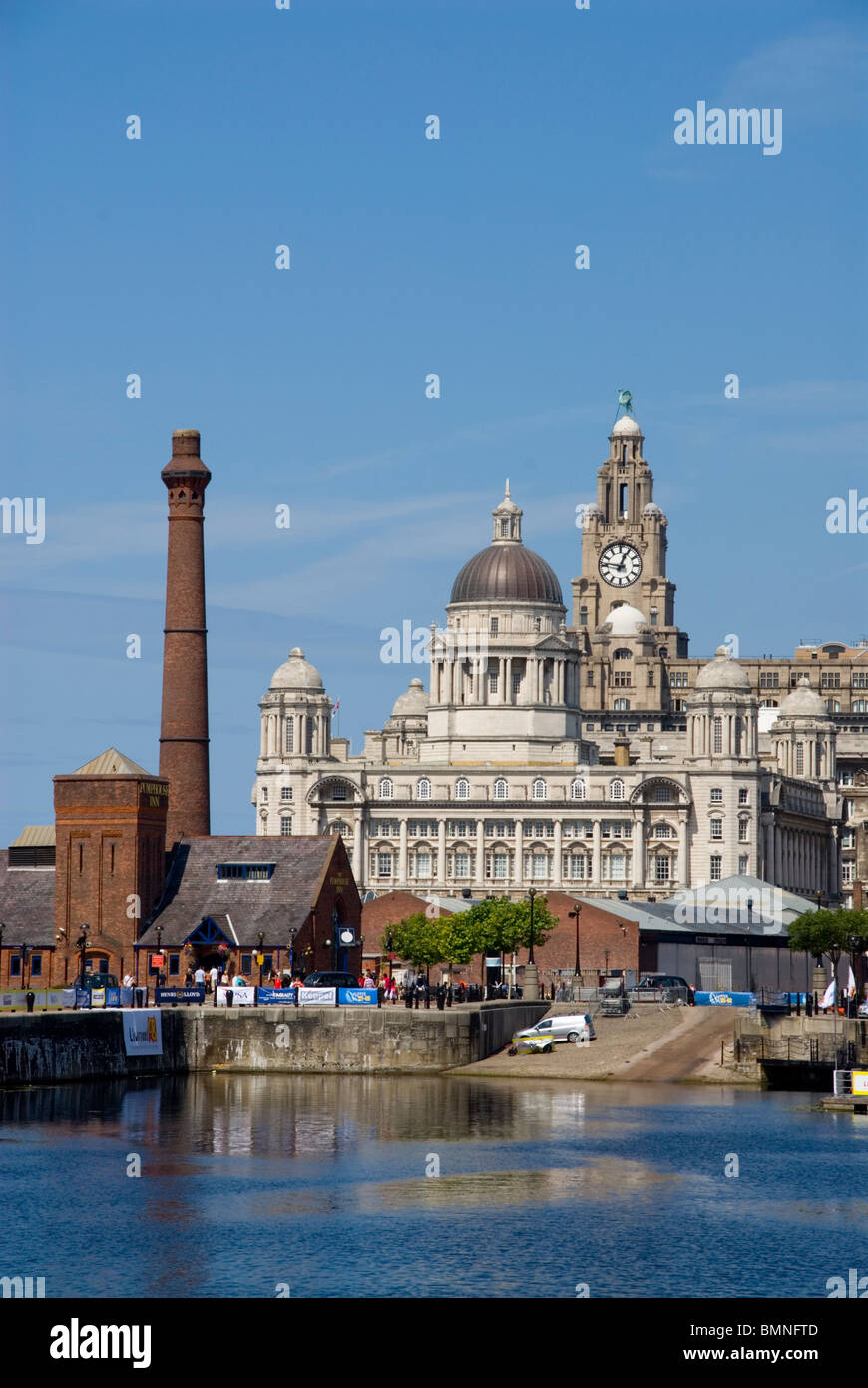 Liverpool, Merseyside Docks Skyline Stock Photo - Alamy