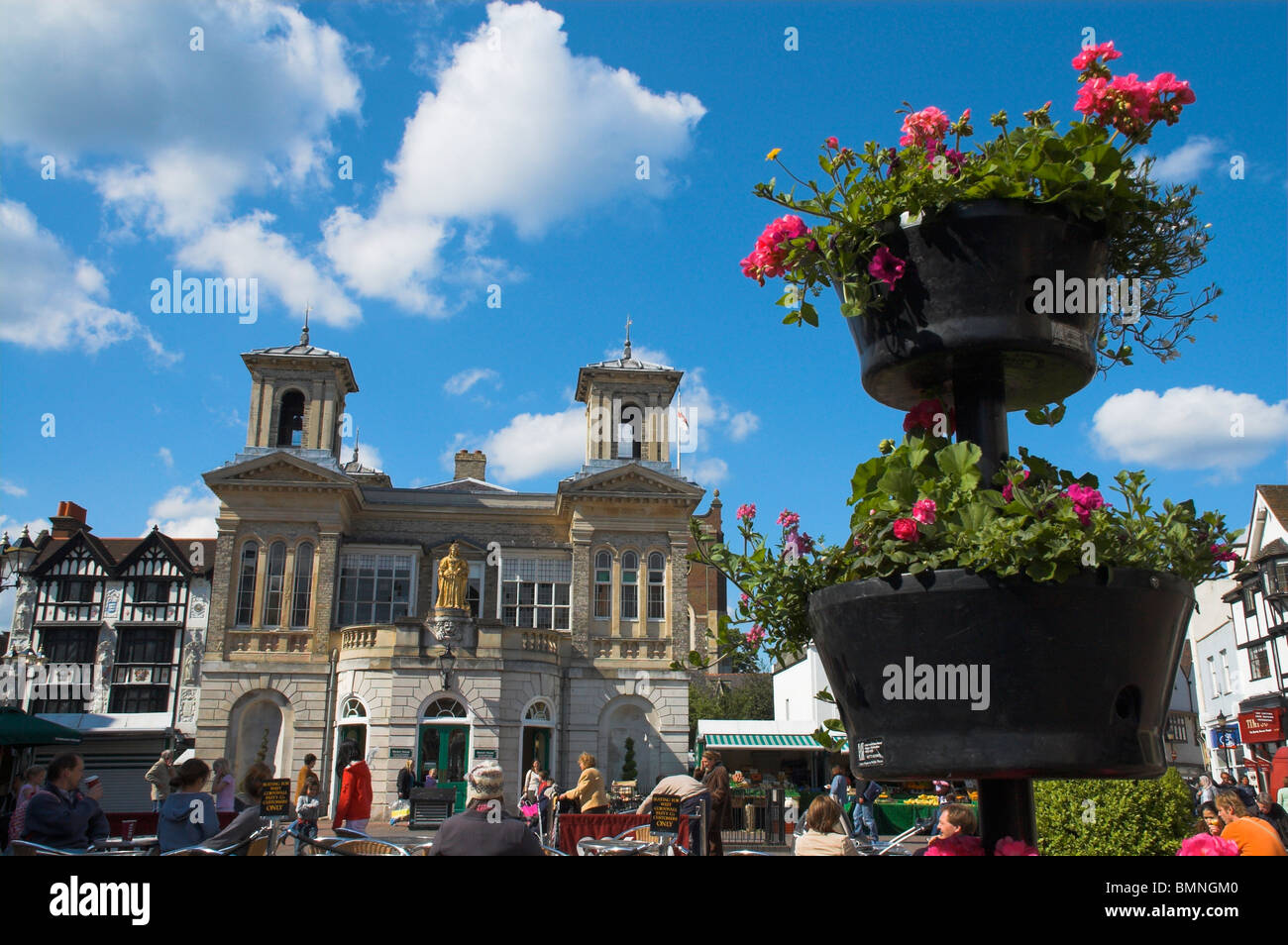 Kingston market square hi-res stock photography and images - Alamy