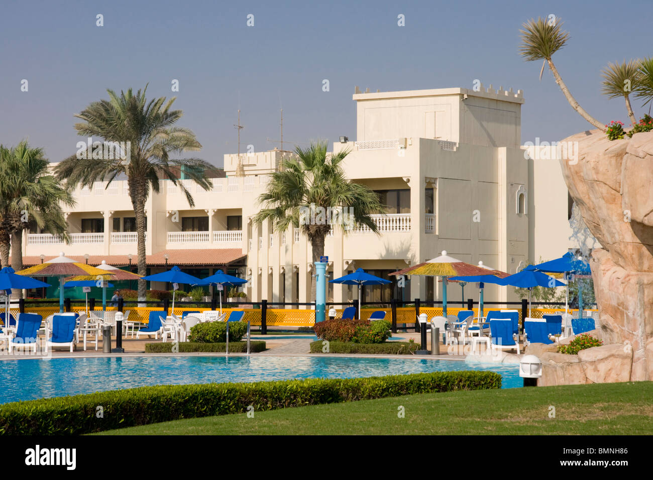 Middle east swimming pool hi-res stock photography and images - Alamy