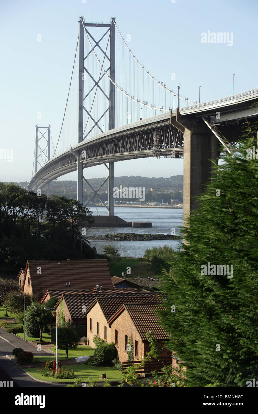 Views of the Forth Road Bridge from Fife Stock Photo - Alamy
