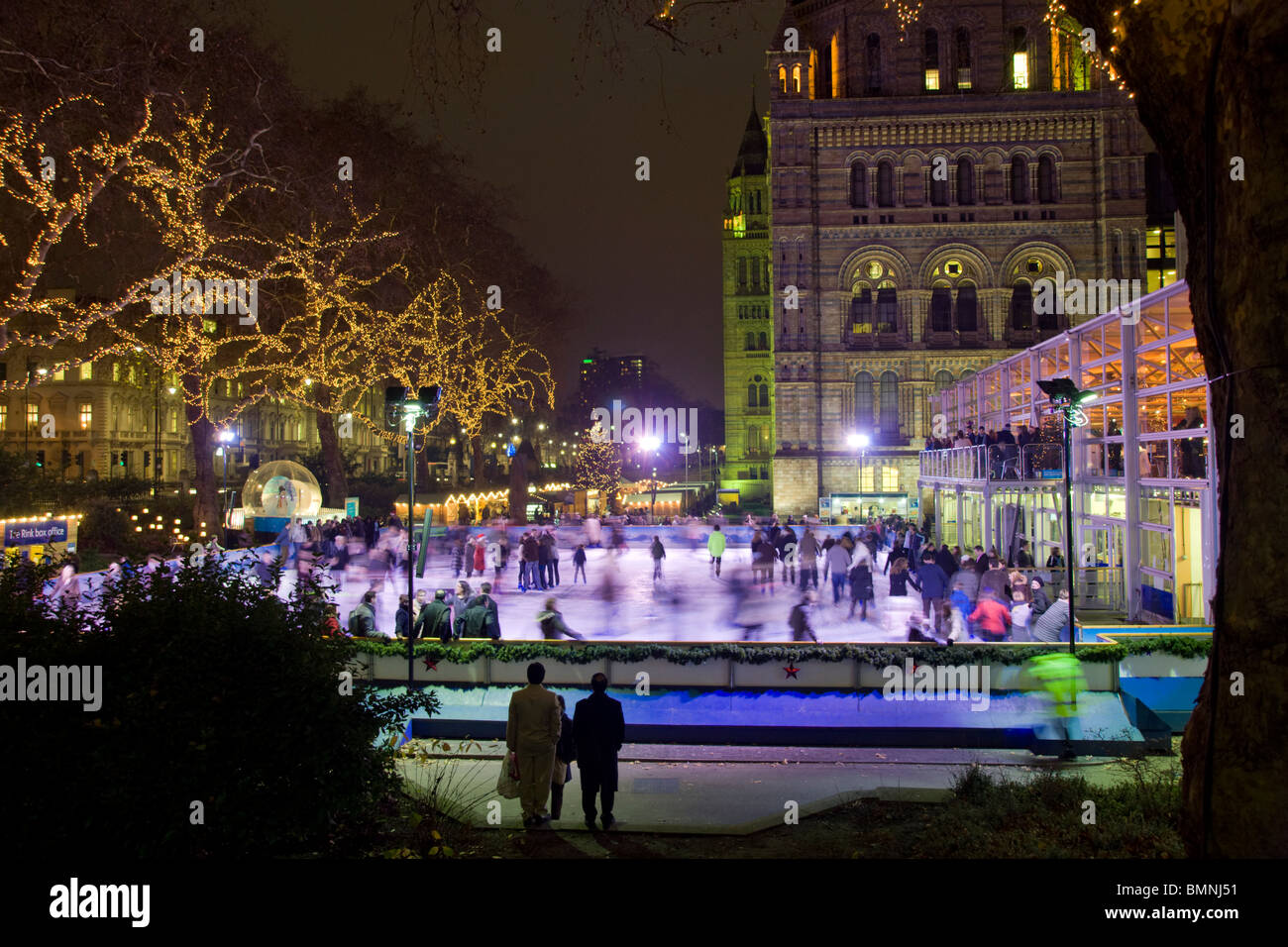 Museums ice rink hi-res stock photography and images - Alamy