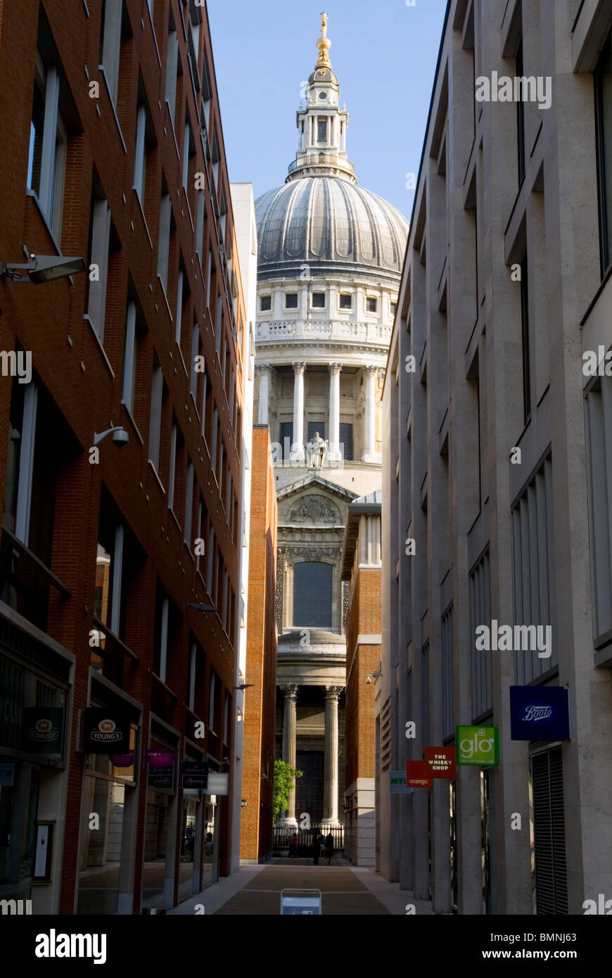 Paternoster square saint paul cathedral hi-res stock photography and ...
