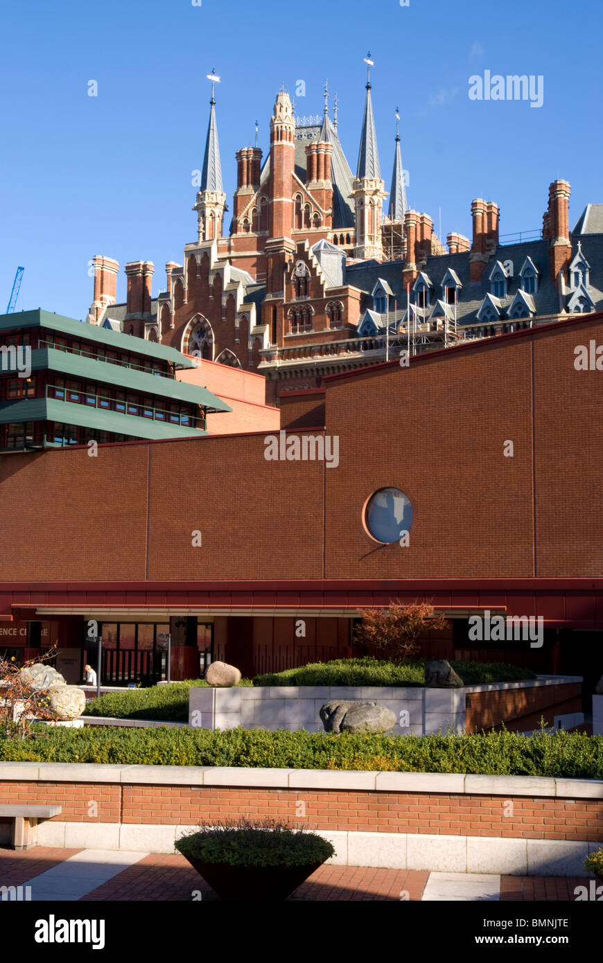Pancras Square Buildings Exterior High Resolution Stock Photography and ...