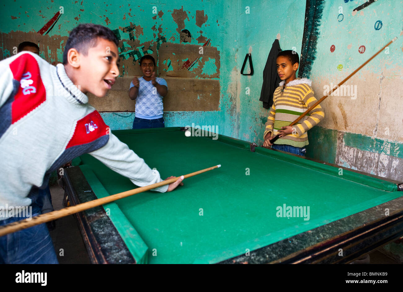 Egypt,Edfu, billiard game in the city market Stock Photo - Alamy