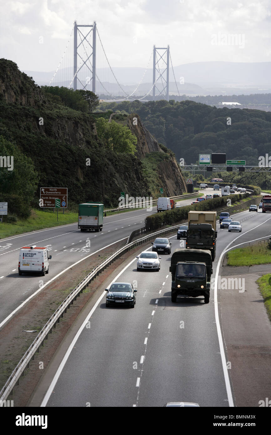 Carriageway hi-res stock photography and images - Alamy