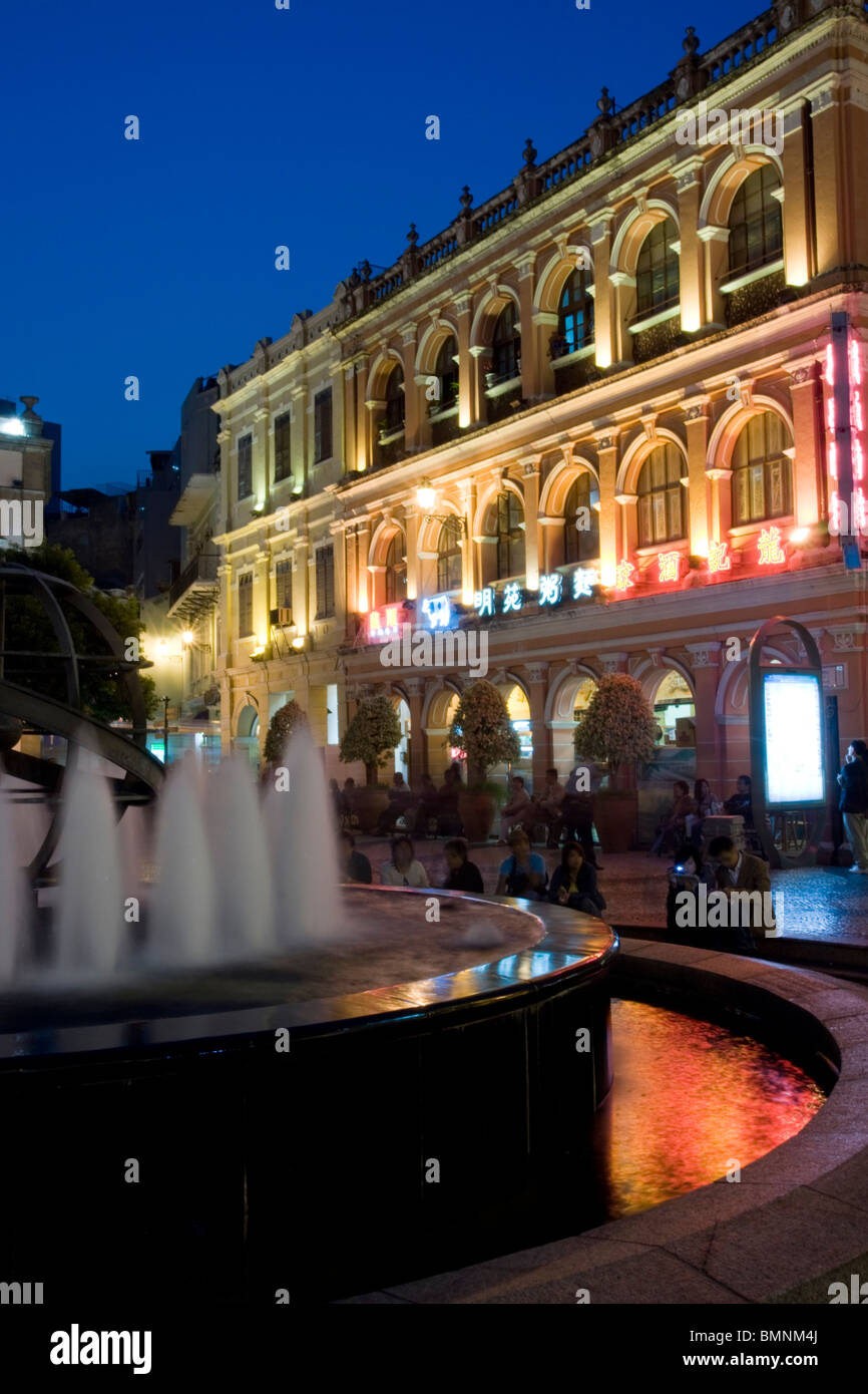Macau fountain hi-res stock photography and images - Alamy