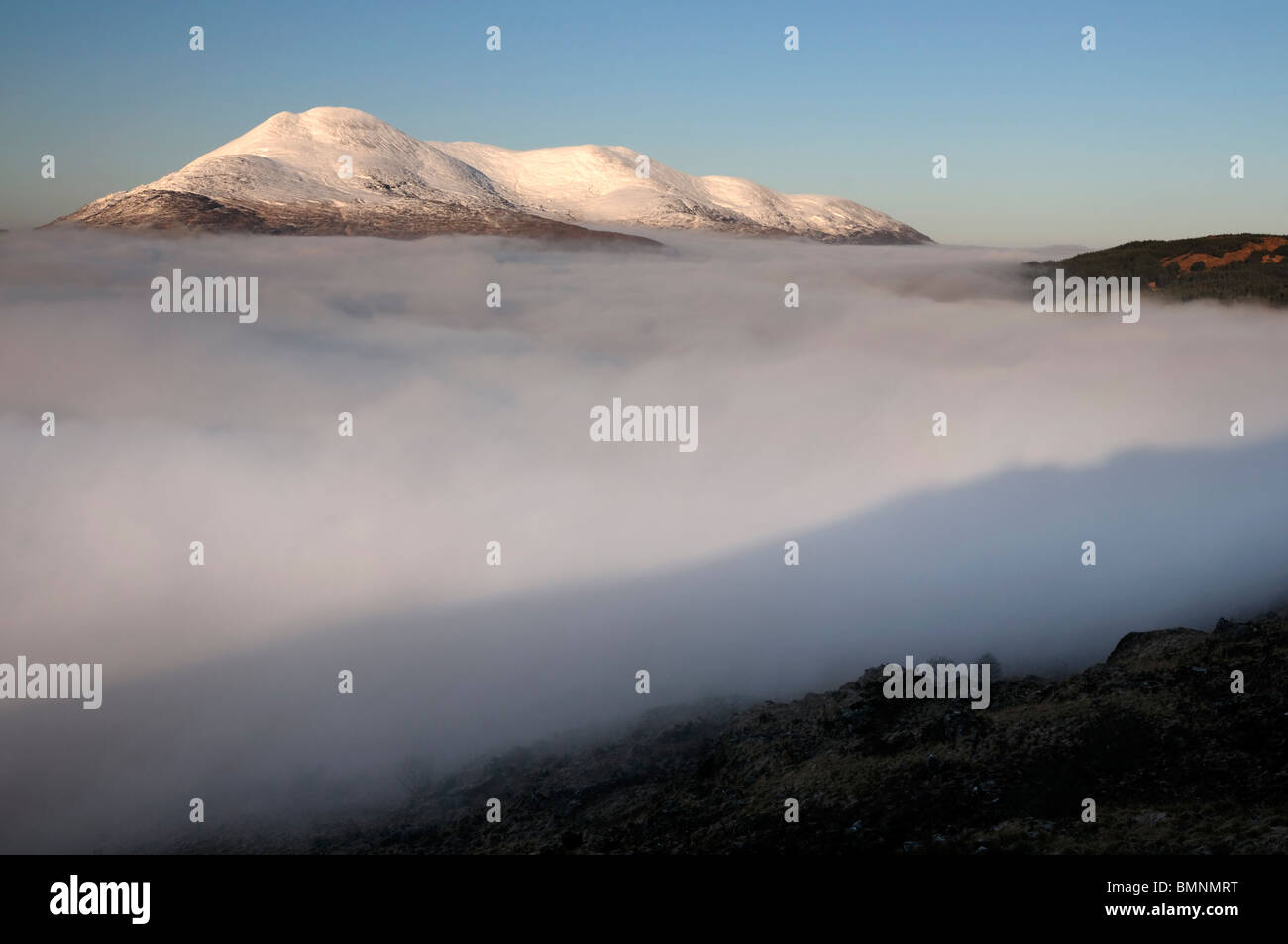 Killarney mcgillycuddy reeks hi-res stock photography and images - Alamy