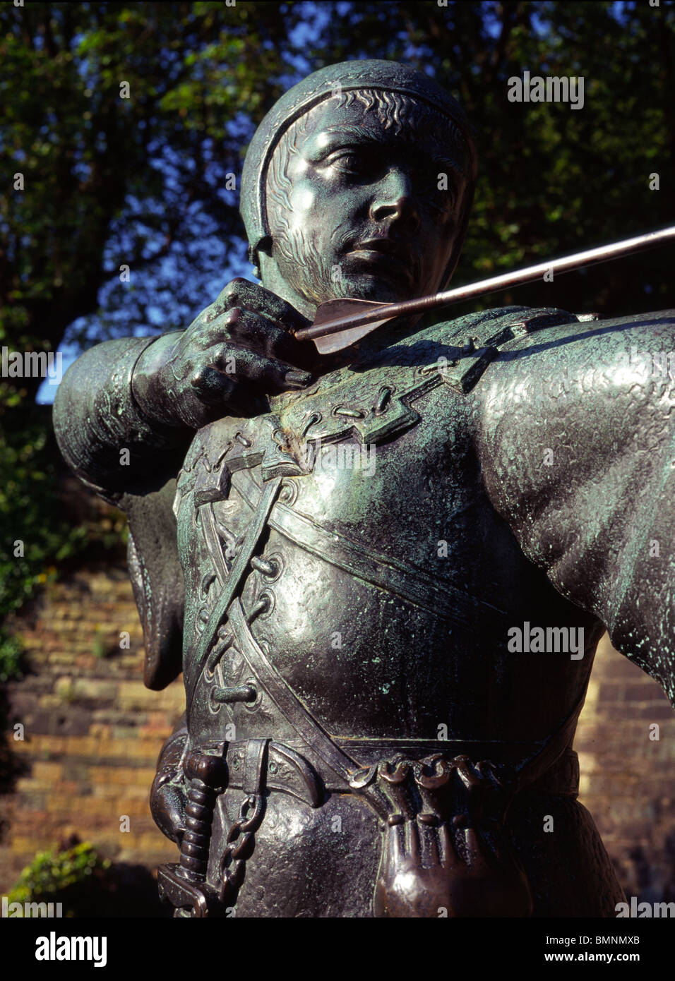 Nottingham, Robin Hood Statue Stock Photo - Alamy