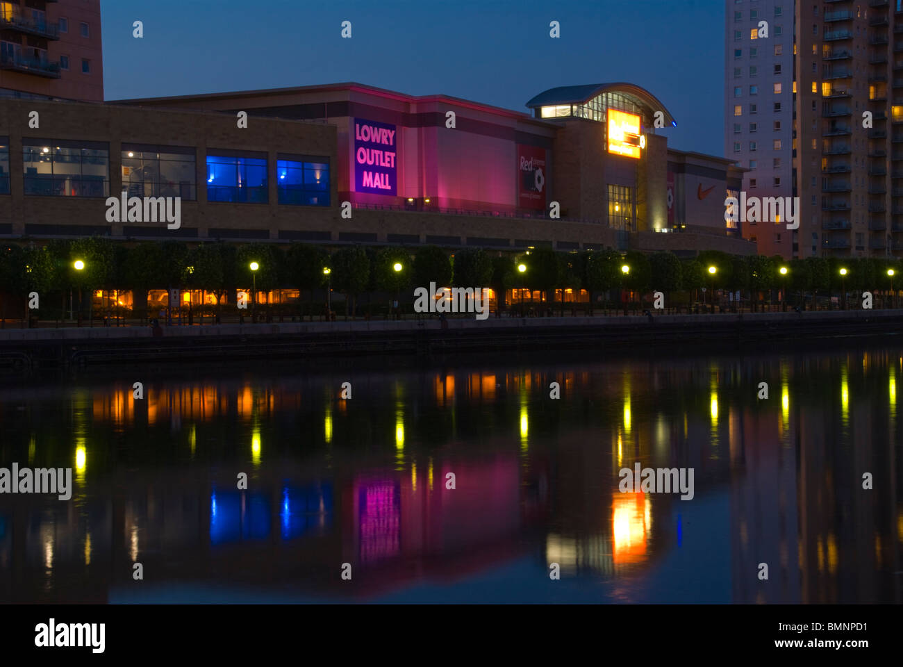 Lowry outlet shopping centre hi-res stock photography and images - Alamy