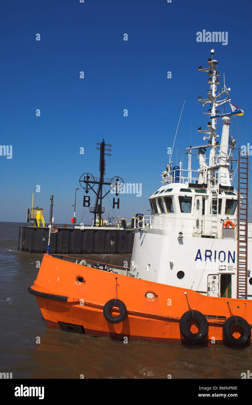 Bremerhaven, Dock Tugs Stock Photo - Alamy