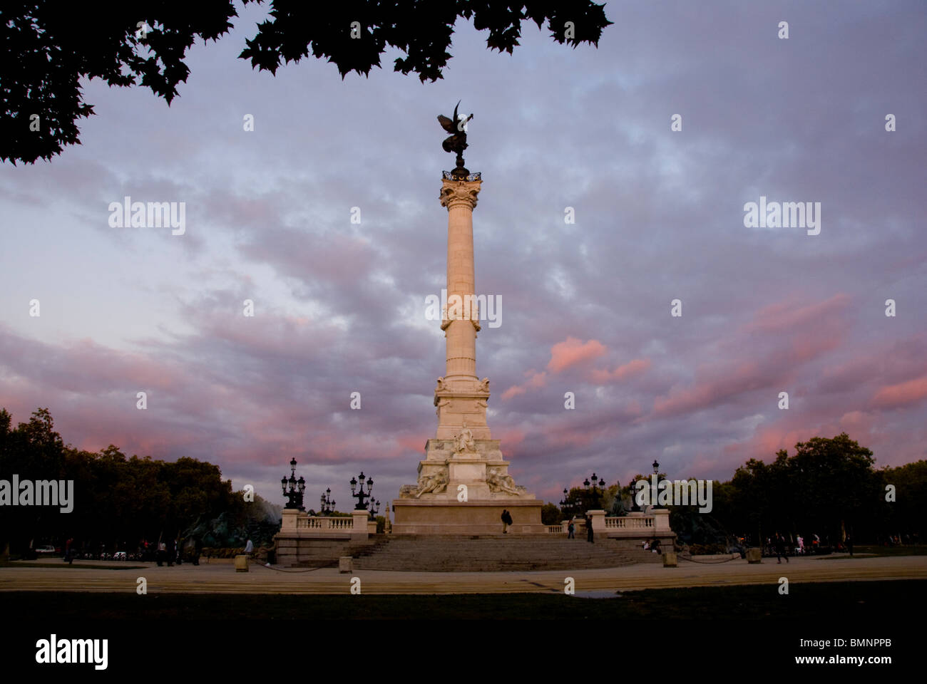 Symbol of bordeaux hi-res stock photography and images - Alamy