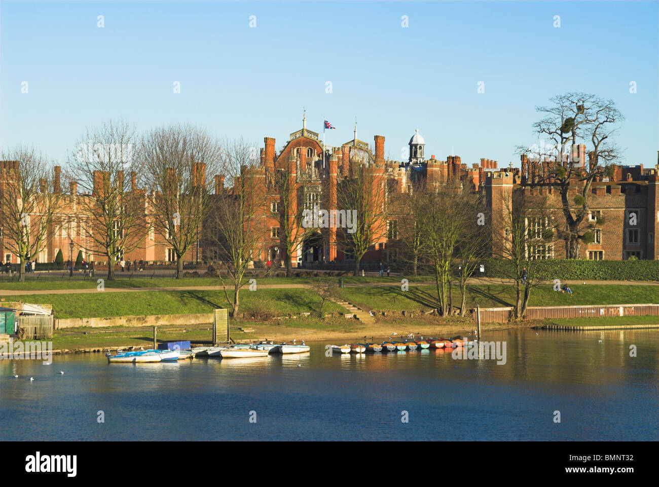 Hampton Court , From Across River Thames Stock Photo - Alamy