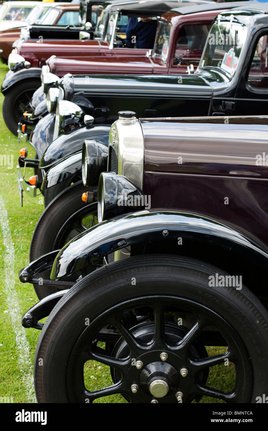 Classic british cars hi-res stock photography and images - Alamy