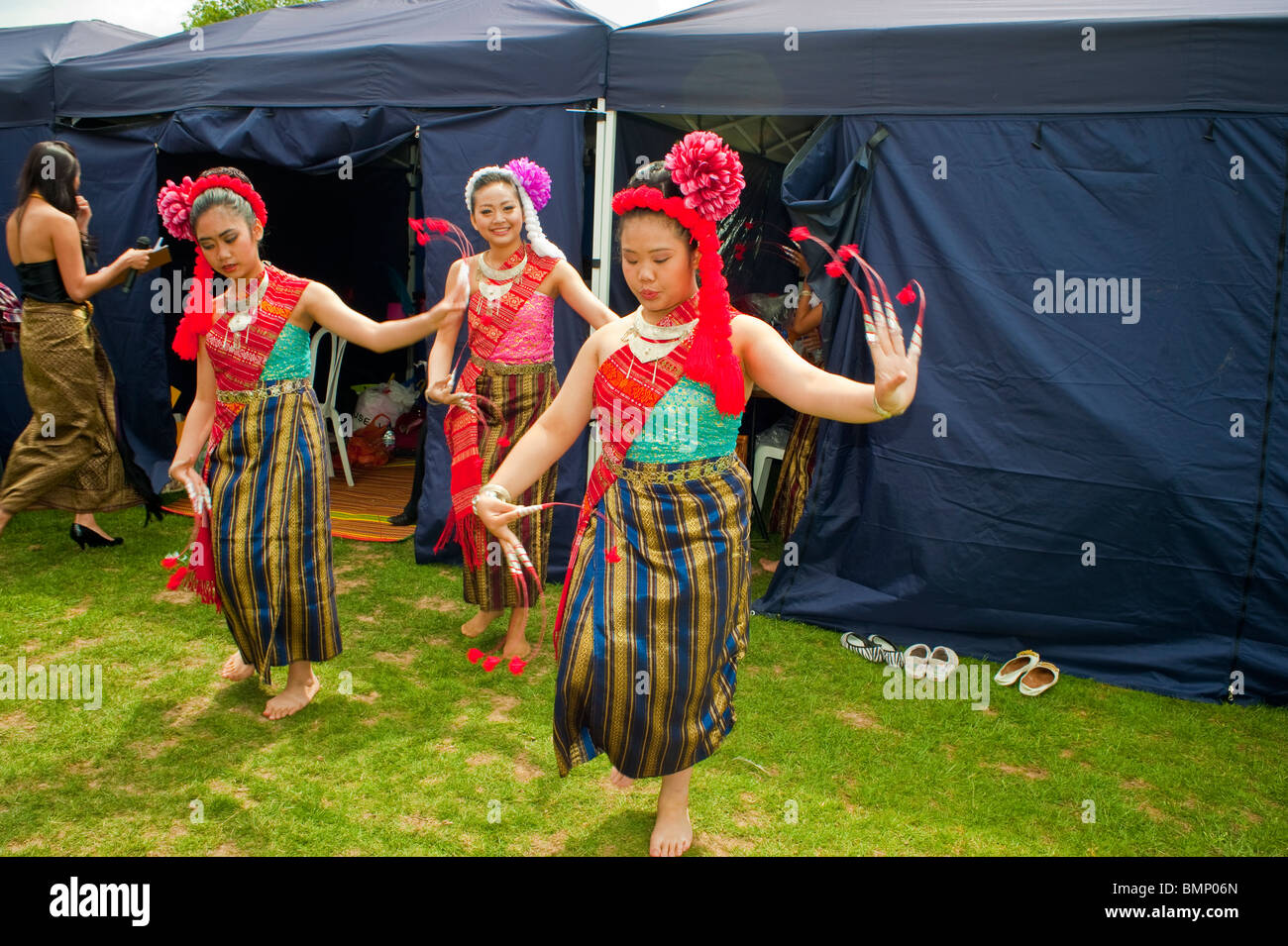 The Thai Festival London, Asian Festival, UK, Thai Females Dancers ...