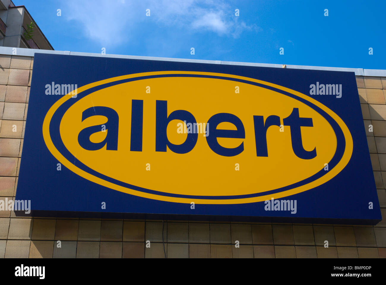 Albert supermarket sign hi-res stock photography and images - Alamy