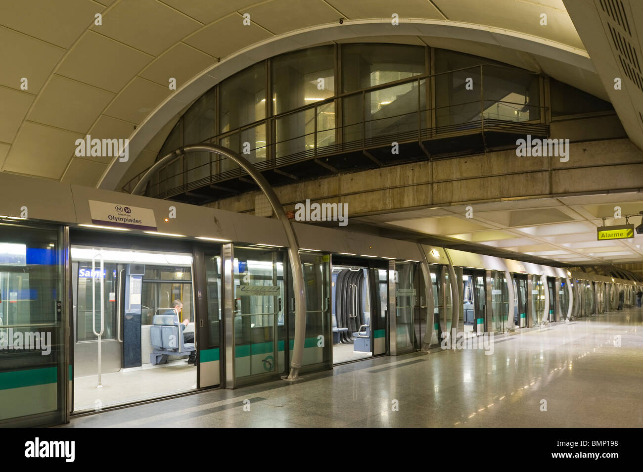Paris, Metro M14 Stock Photo - Alamy
